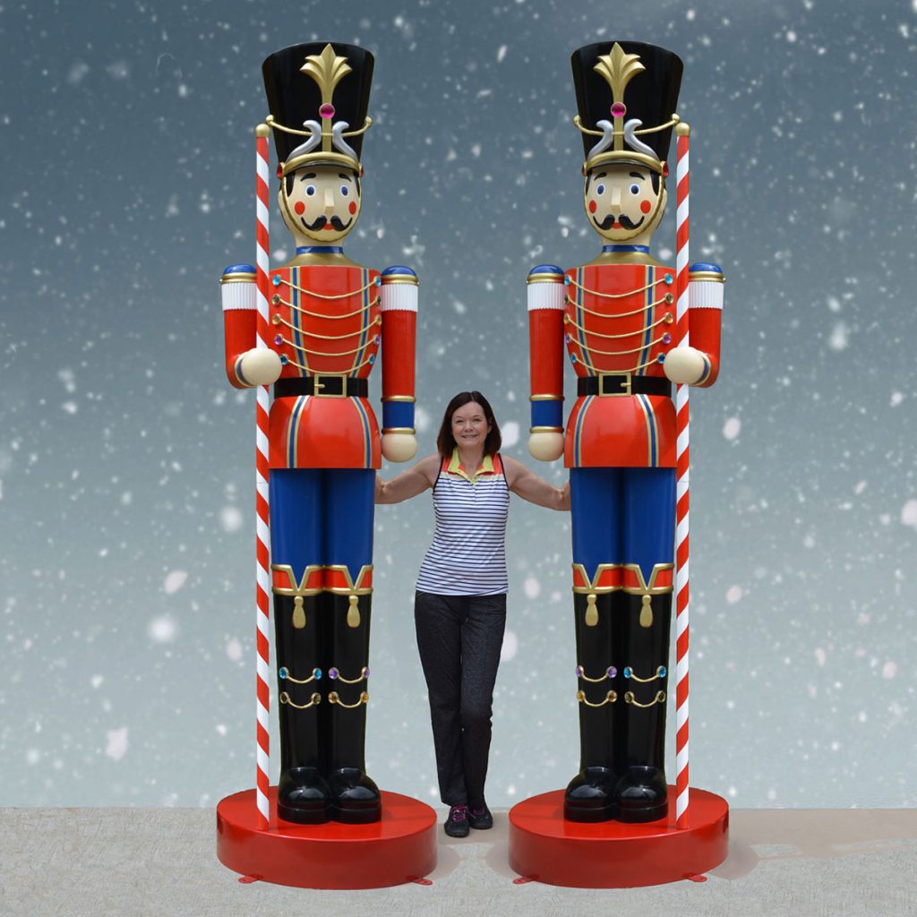 Giant Toy Soldiers and the World of Christmas | Holiday Decor
